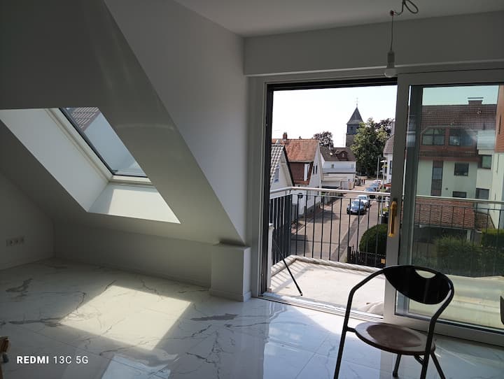 Comfortable New Home In Frankfurt, Bad Soden - Frankfurt