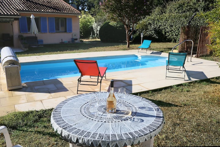 Escapade Provençale: Piscine Et Vignobles - Gorges du Verdon