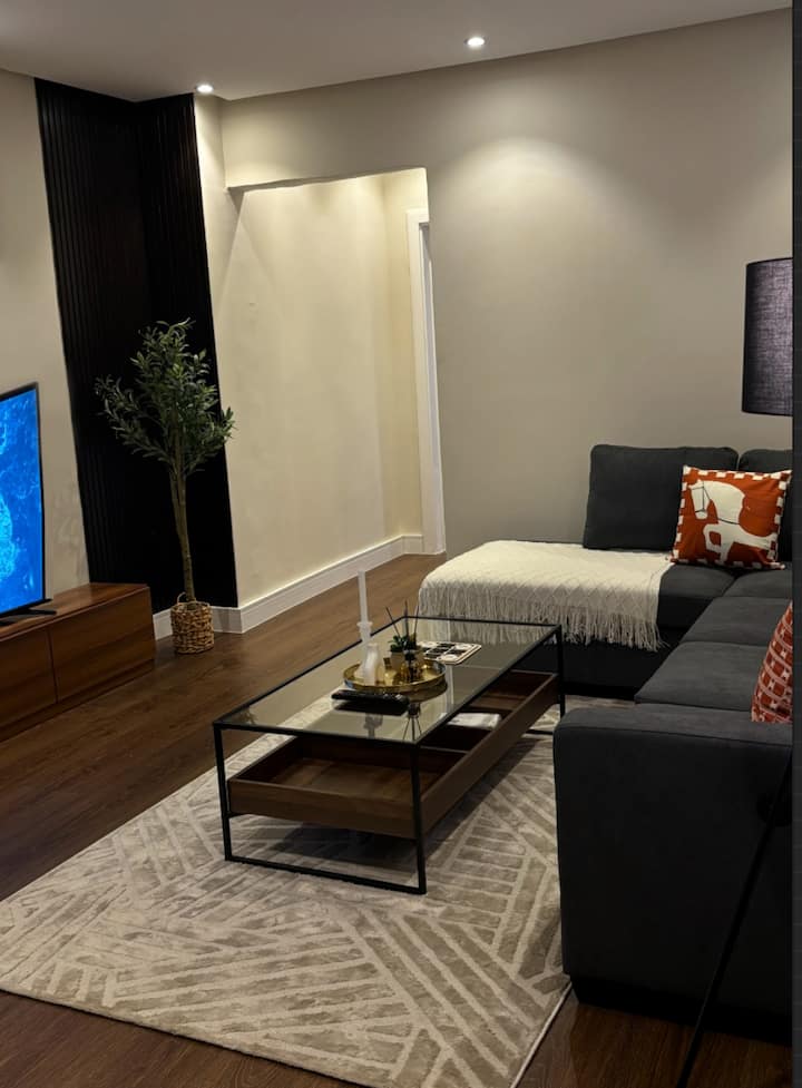 Exclusive Apartment In Alyasmeen - Riyad
