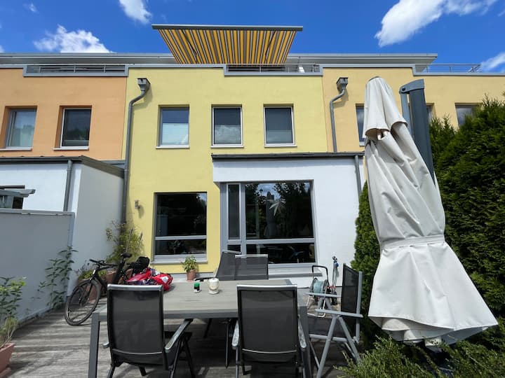 Reihenhaus Inmitten Der Stadt - Rostock