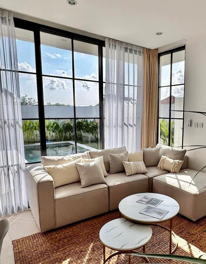 New Modern Villa Neomi 2br | Canggu - Canggu