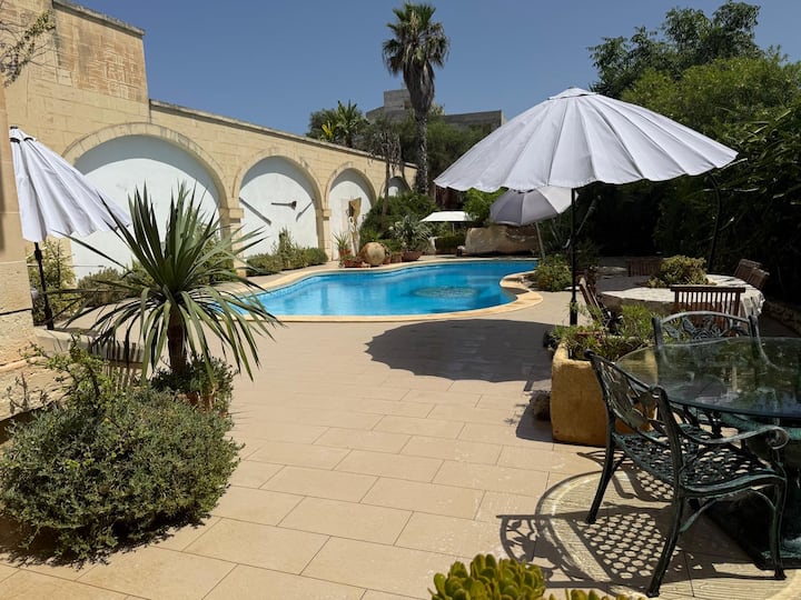 Private Pool In Madliena/ Garden Level Apartment - Malta