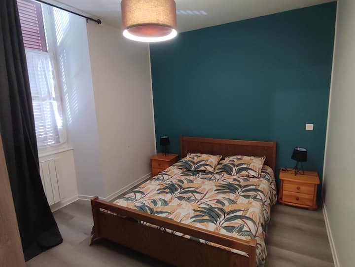 Appartement En Centre-ville - Parthenay