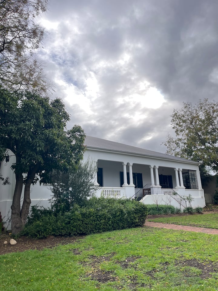 Malmesbury Sleeps 10 - Malmesbury