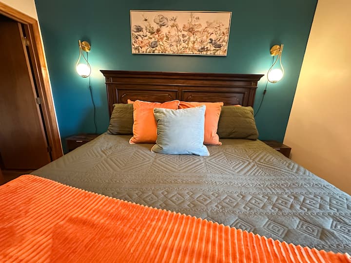 Notch Timberline Aerie-no Stairs-3 Actual Beds - Branson West, MO