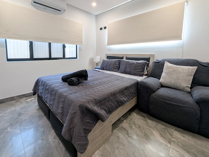 Modern Studio Retreat In Exclusive Northcrest - Darwin