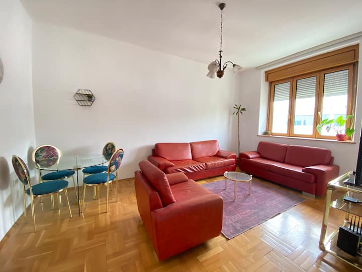 Heart Of The City Big 1br On Independence Square - Podgorica