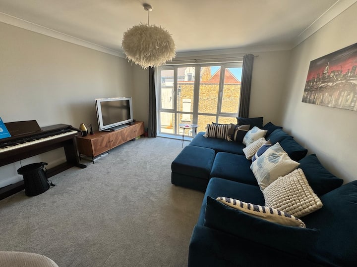 Seaside Family Townhouse – 2 Mins To Viking Bay - Broadstairs