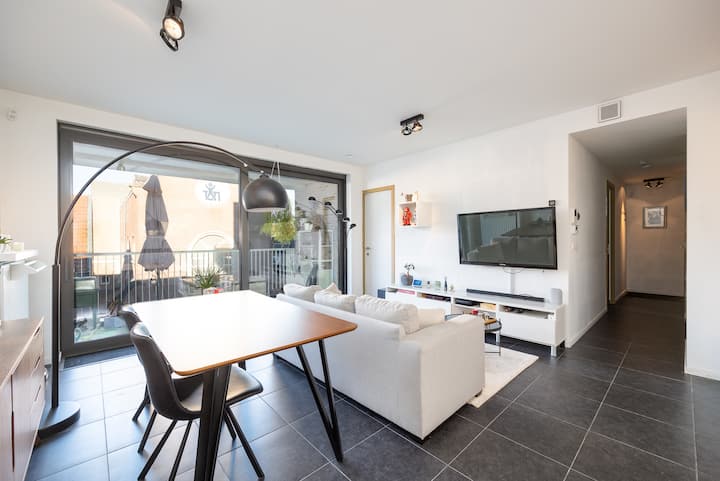 Modern 2br At Harmoniepark • Balcony, Free Parking - Antwerpen