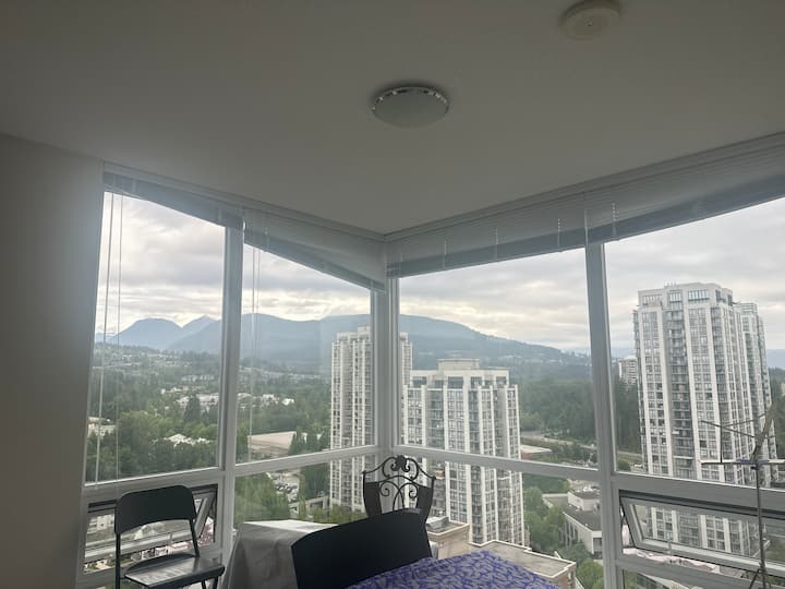 High Rise At Coquitlam Center, - Cypress Mountain, BC