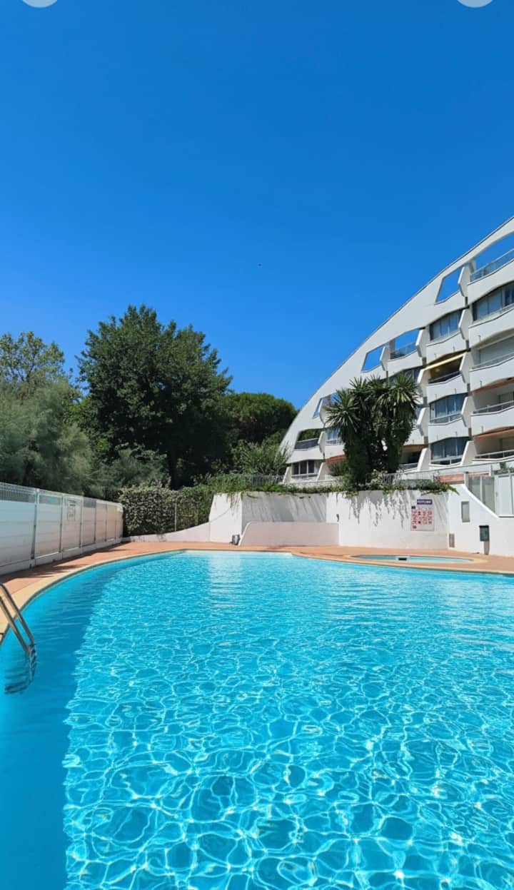 Studio La Grande Motte Avec Piscine - La Grande-Motte