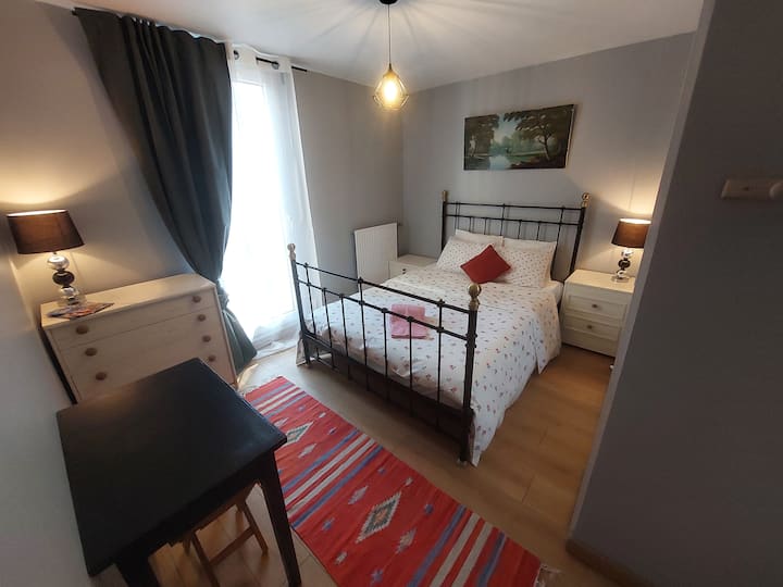 Chambre Double Privée Avec Accès Jardin - Les Ulis