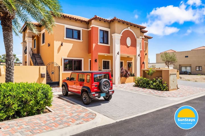 New! 2br 2ba W/ Private Jacuzzi - Aruba