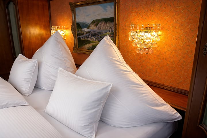 Seppels Stube Suite | Heritage & Cozy I Terrace - Bingen