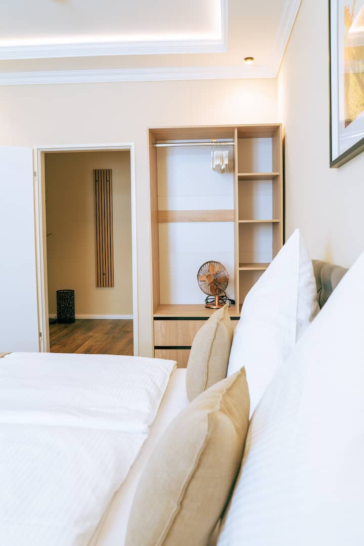 Spätburgunder Suite – Design & Rustikaler Charme - Geisenheim