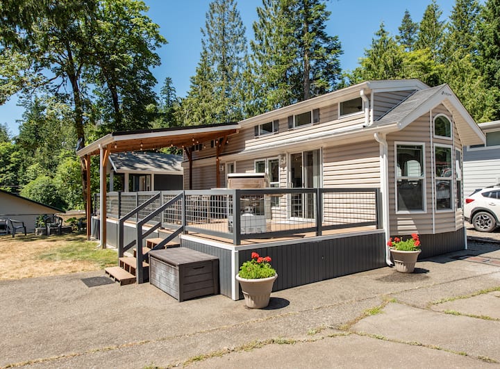 Northwest Retreat - Lake Crescent, WA