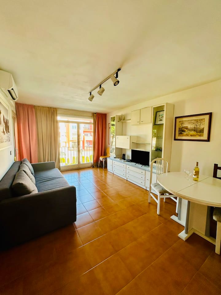 Acogedor Apartamento En Gran Reserva - Empuriabrava