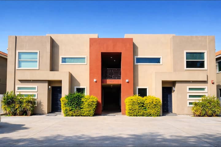 Luxe 3br/2ba Condo. Near Airport - McAllen, TX
