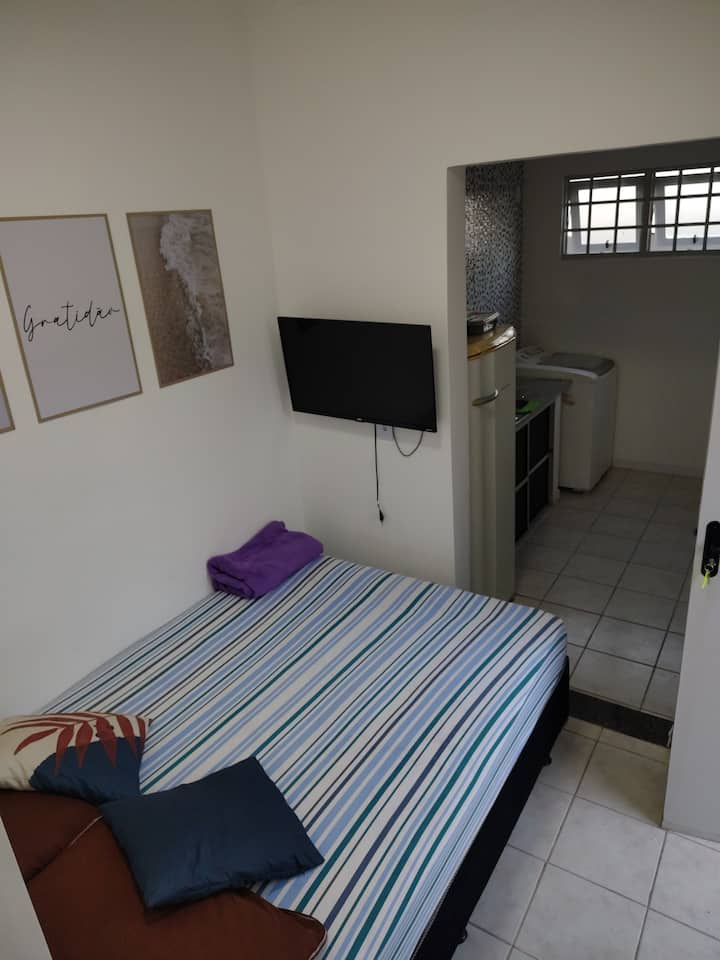 Kitnet C/ Cama Casal + Ar, Completa No Centro! - Lins