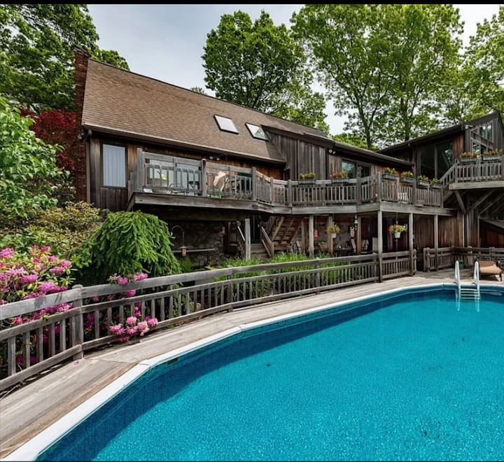 Oasis 12 Miles From Gillette! For World Cup Games! - Winnecunnet Pond, MA