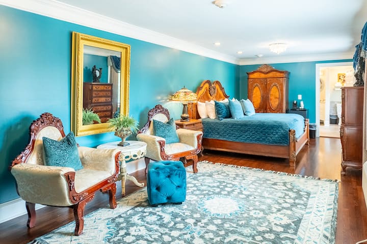 Belle Air Mansion - Tiffany Rose - Nashville, TN