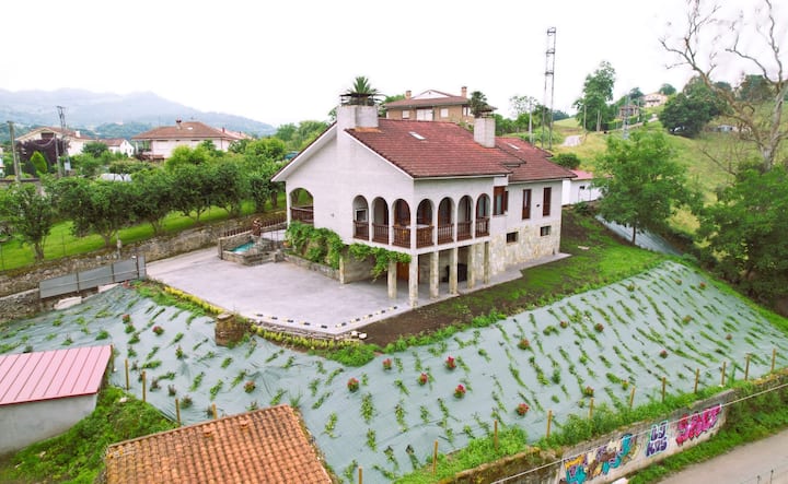 Villa Real Sitio La Cavada - Solares
