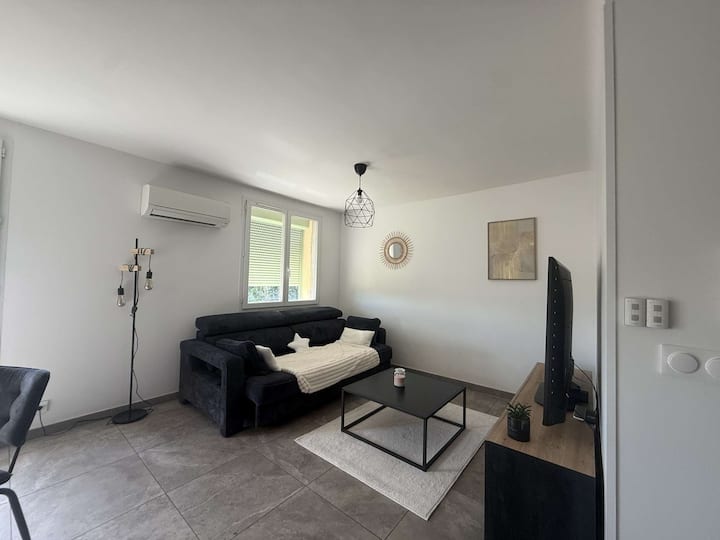 Appartement Cosy 75 M2 - Salon-de-Provence