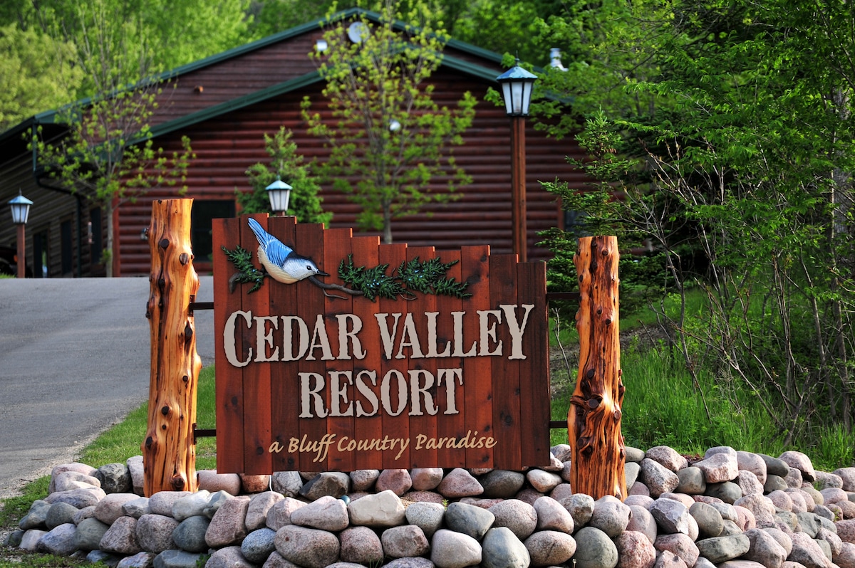 Northwoods East : Cedar Valley Resort - Cabanes à louer à Lanesboro ...