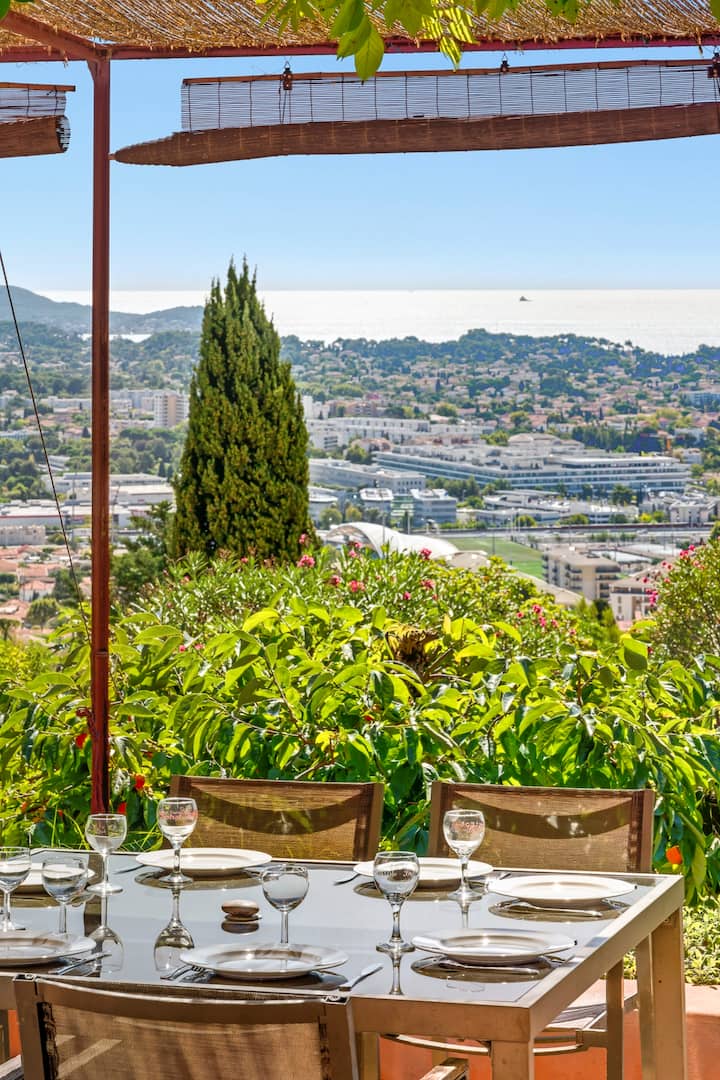 Maison 10p • Vue Panoramique • Grande Terrasse - Toulon