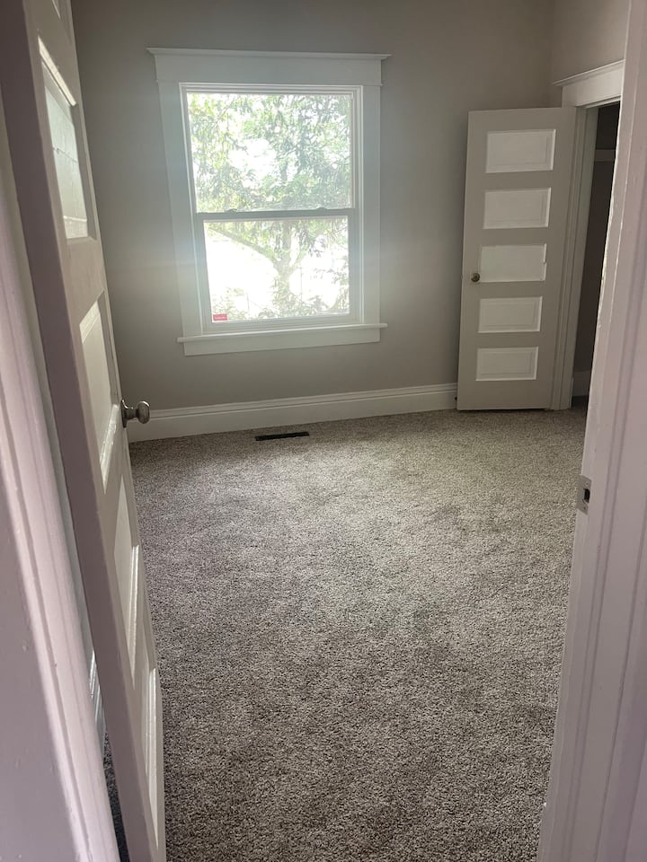 Grey Room (A) - Elkhart, IN