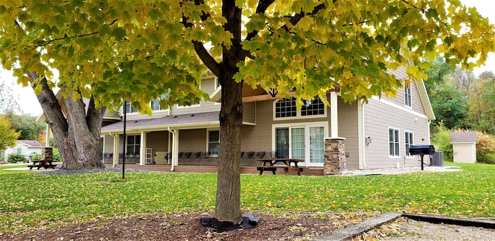 Willow West Cedar Valley Resort - Lanesboro, MN