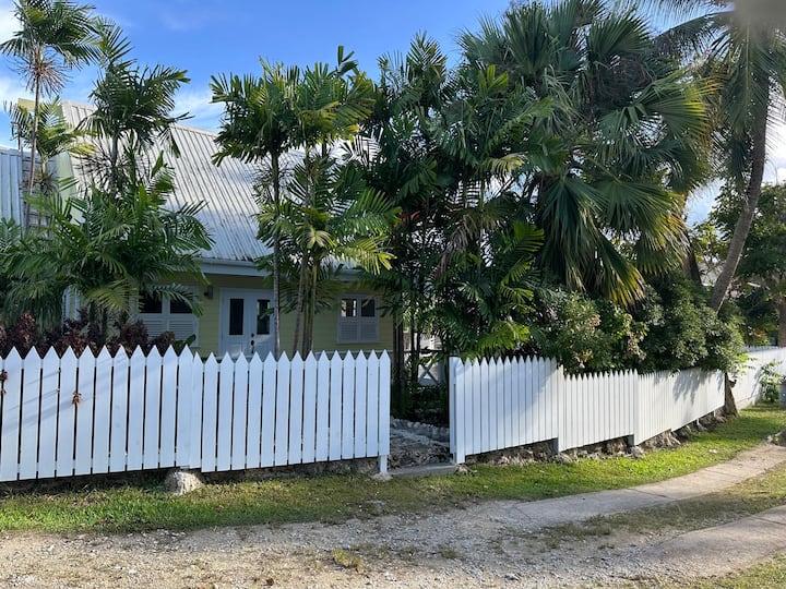 Lime Cottage • 2br Chattel Villa - Barbados