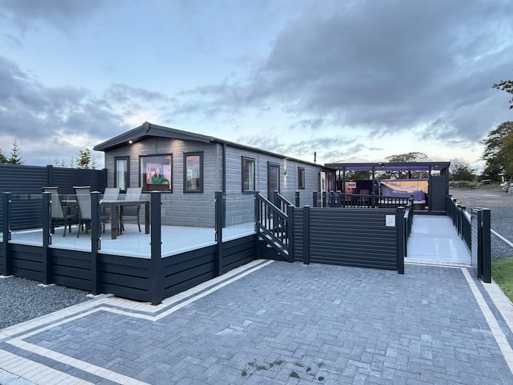 Lodge 14 Hot Tub Accessible - Scotland