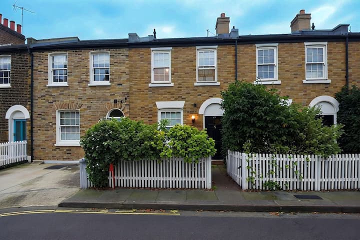 Shepherd's Bush | 2 Mins Westfield Shopping | 7ppl - Twickenham