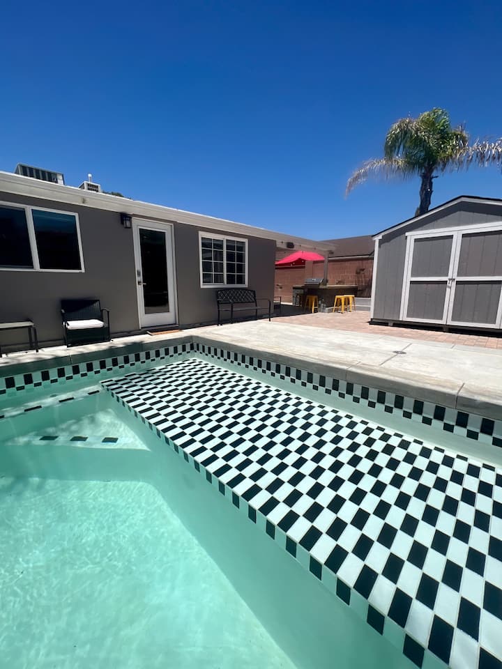 2 Bedroom Cocktail Pool Hideaway Minutes From La - Los Angeles, CA