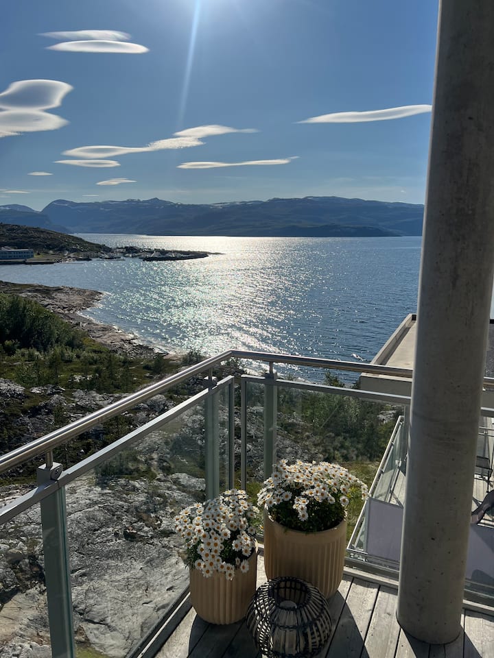Sentrumsnær Leilighet Ved Sjøen - Alta