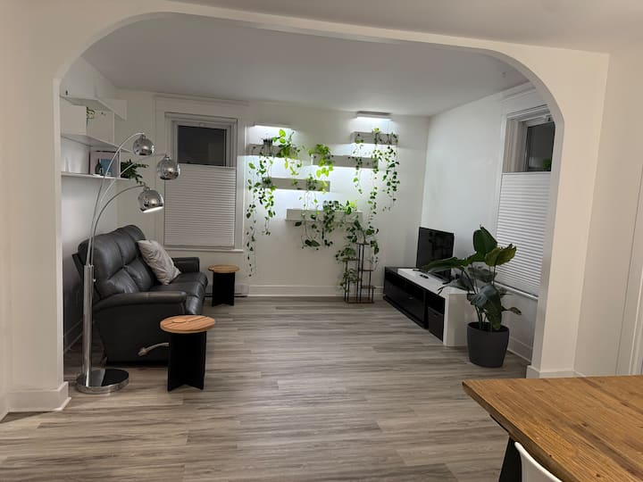 Logis Spacieux  Et Paisible Au Cœur De Quebec - Quebec