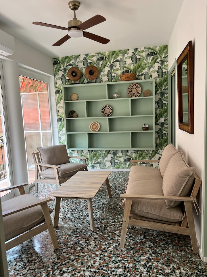 Piso Con Encanto En Alicante - Alicante