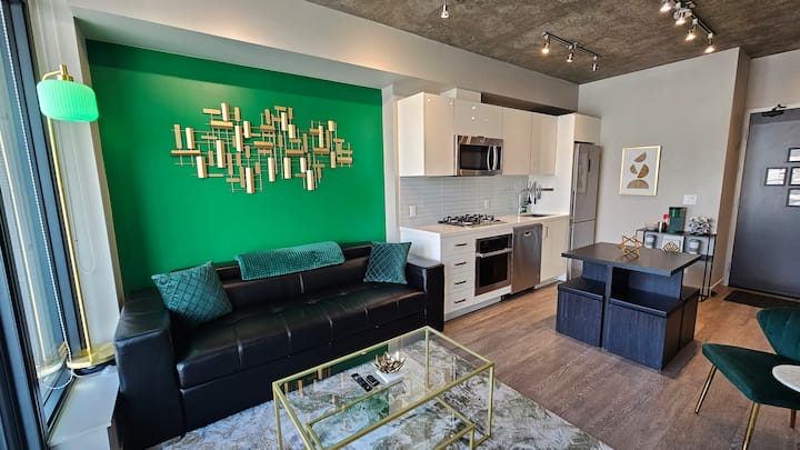 Emerald Gem | Steps From 17th Ave -
