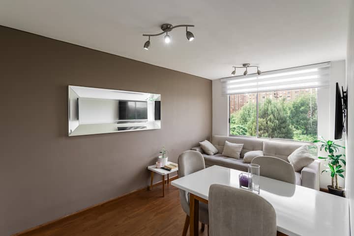 Tranquilo Apartamento En Colina - Cota