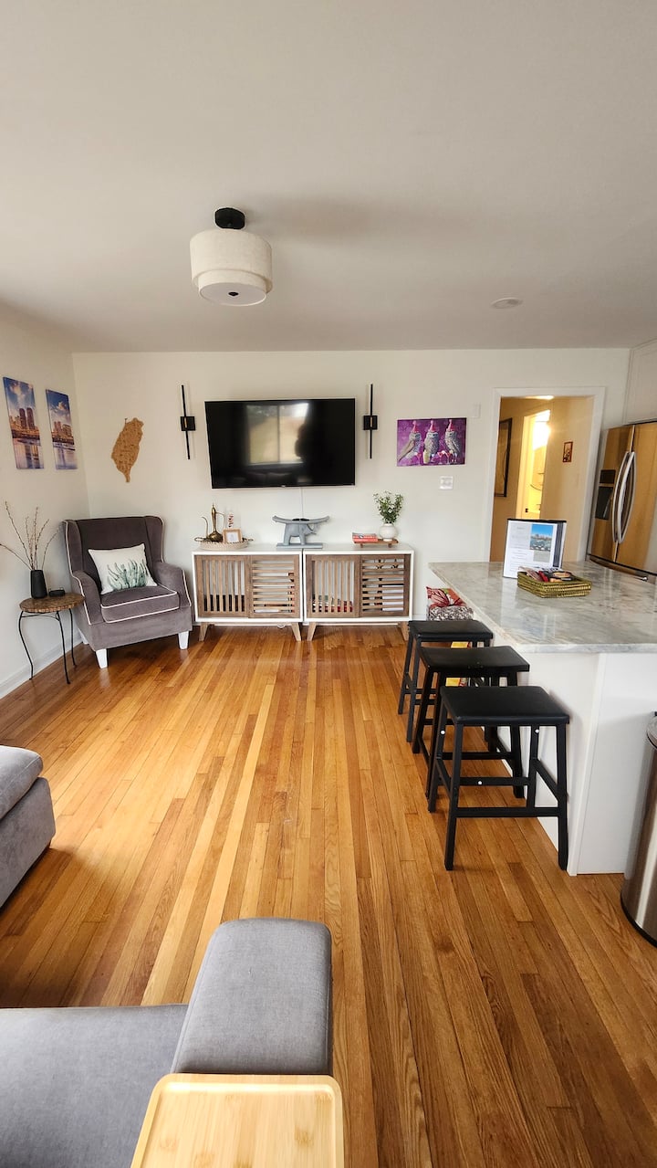 Randolph Retreat- 2 Bd - Walk To Vcu & Dining - Richmond, VA