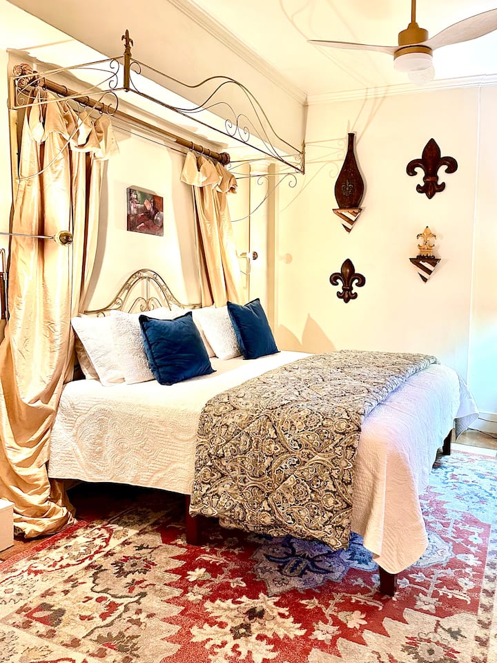 The Vintage Quarter Apartment - Vicksburg, MS