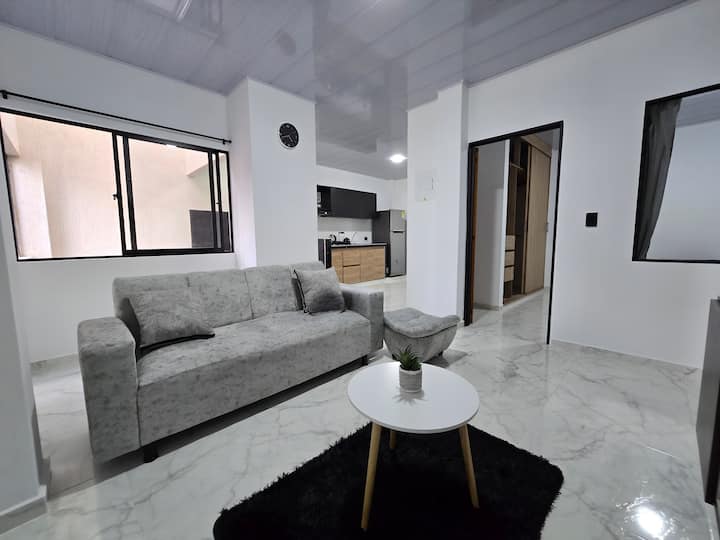 Apartamento 201: Tu Aparta-estudio Ideal - Yopal