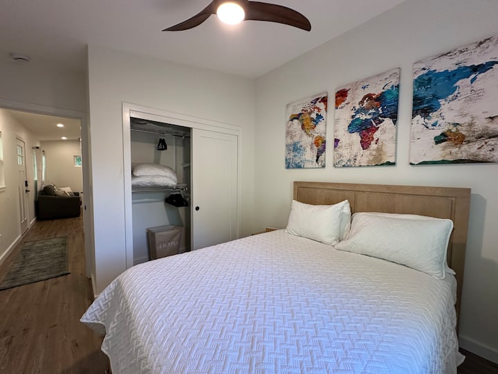 Across From Beach Access 90a! New 1b/1b Cottage - Kailua, HI