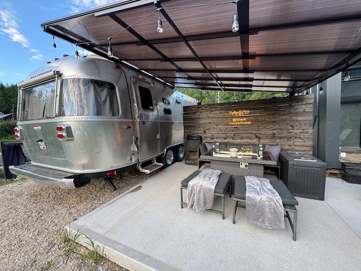 Blackhouse Guesthouse - Canada