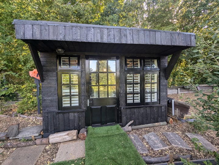 Lola's Lake Cabin - Dartford