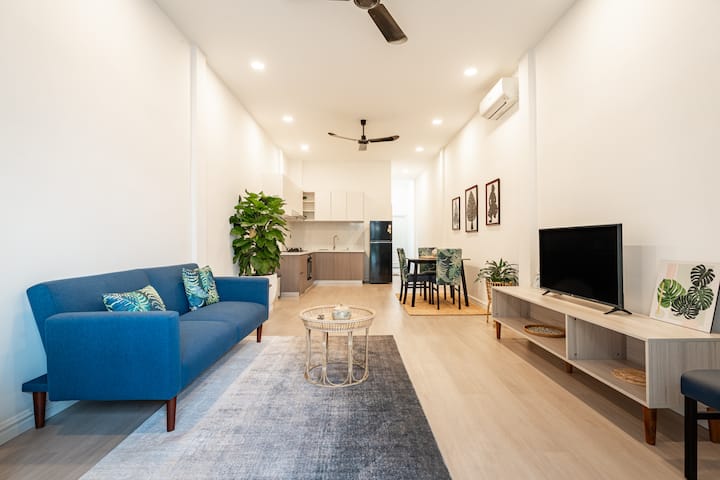 Newly Renovated Flat In Bkk1 - Phnom Penh