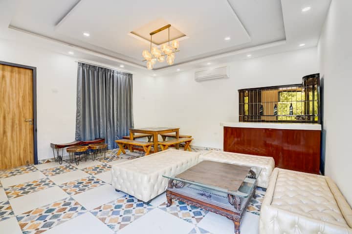 6-bhk Farm W/private Pool, Gazebo & Lush Garden - Gurgaon