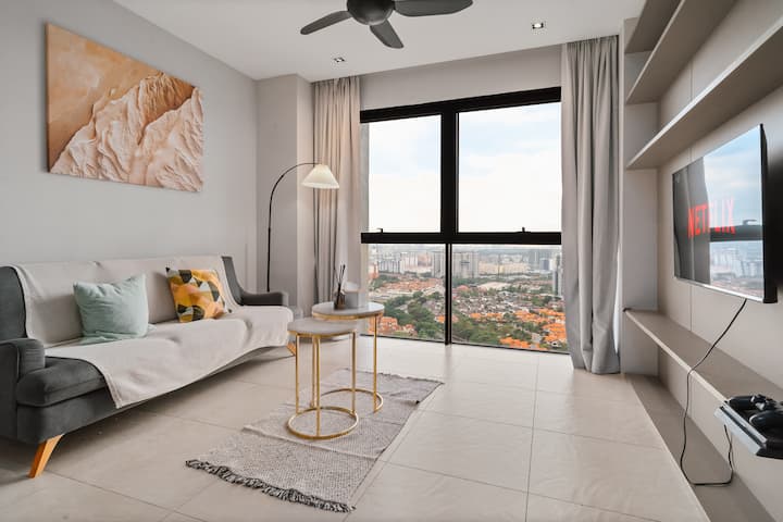 Lumi Tropicana|golfcourseview|ps4|boardgames - Petaling Jaya