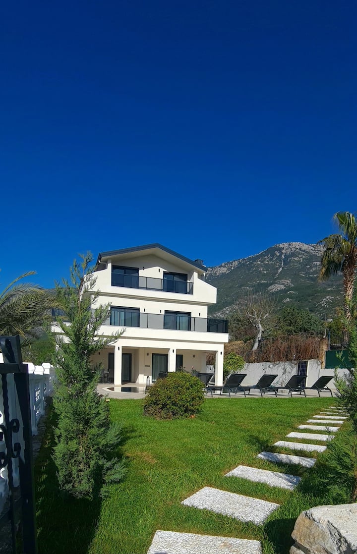 White Deluxe Villa ÖLüdeniz - Hisarönü